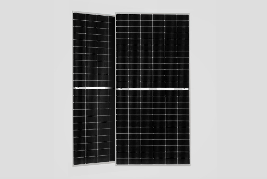 JinkoSolar maximises cost reduction with large size PV modules and ...