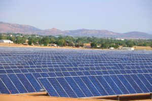 LRE raises US$580 million for projects, including Arizona solar farm