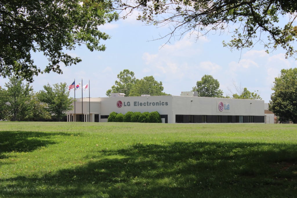 LG Electronics establishing a 500MW solar module manufacturing plant in ...
