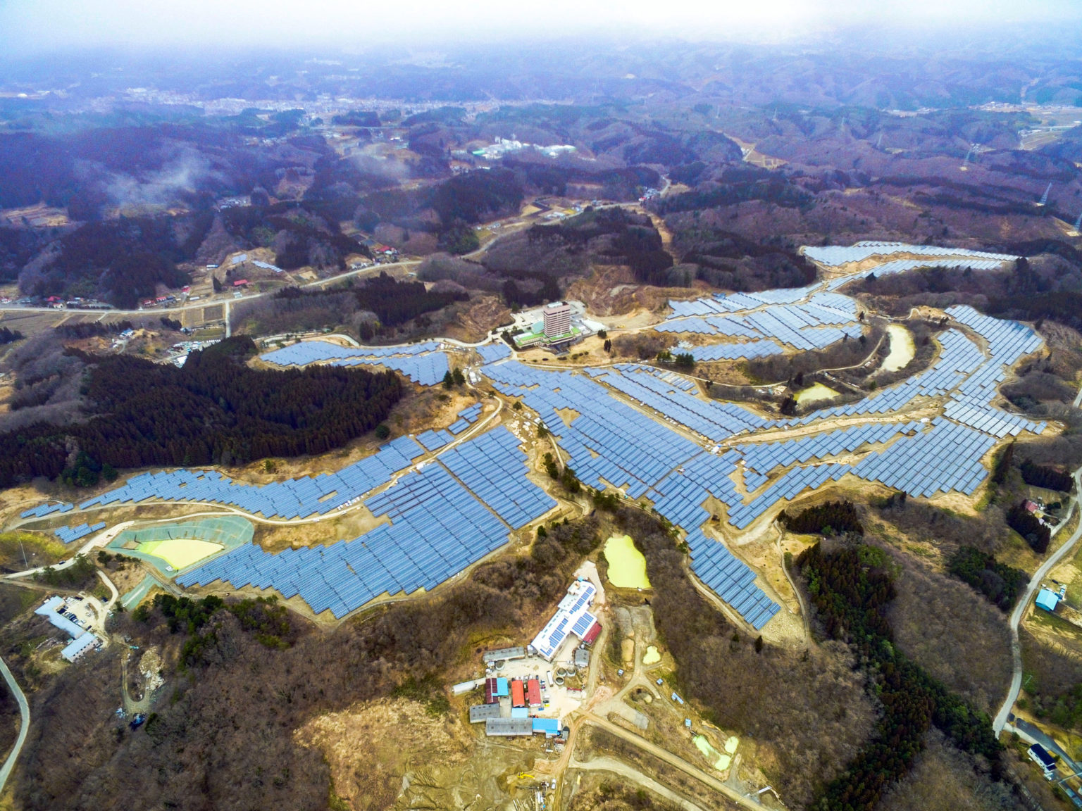 Decarbonising Japan: Challenges and opportunities for large-scale solar ...