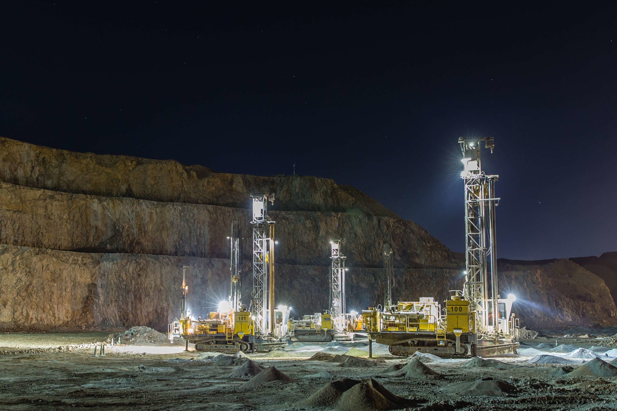 Sungrow to supply largest solar-plus-storage solution for mining site ...