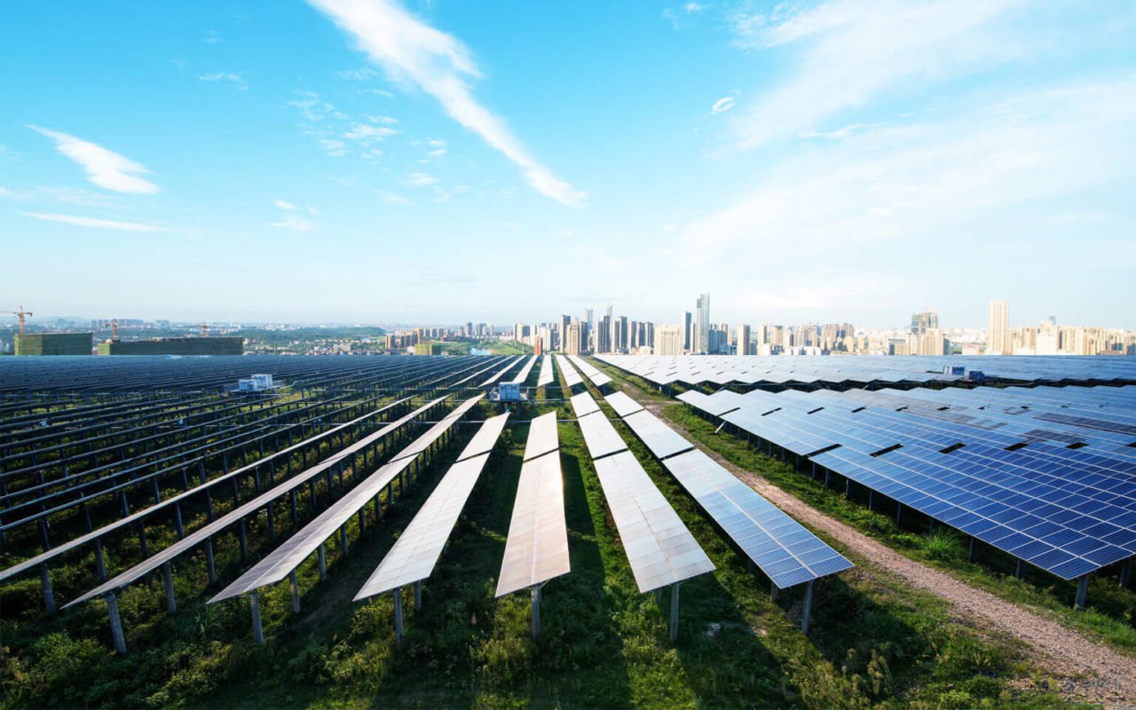 US solar 4000% up on 2010 as industry booms and utilities no longer ...