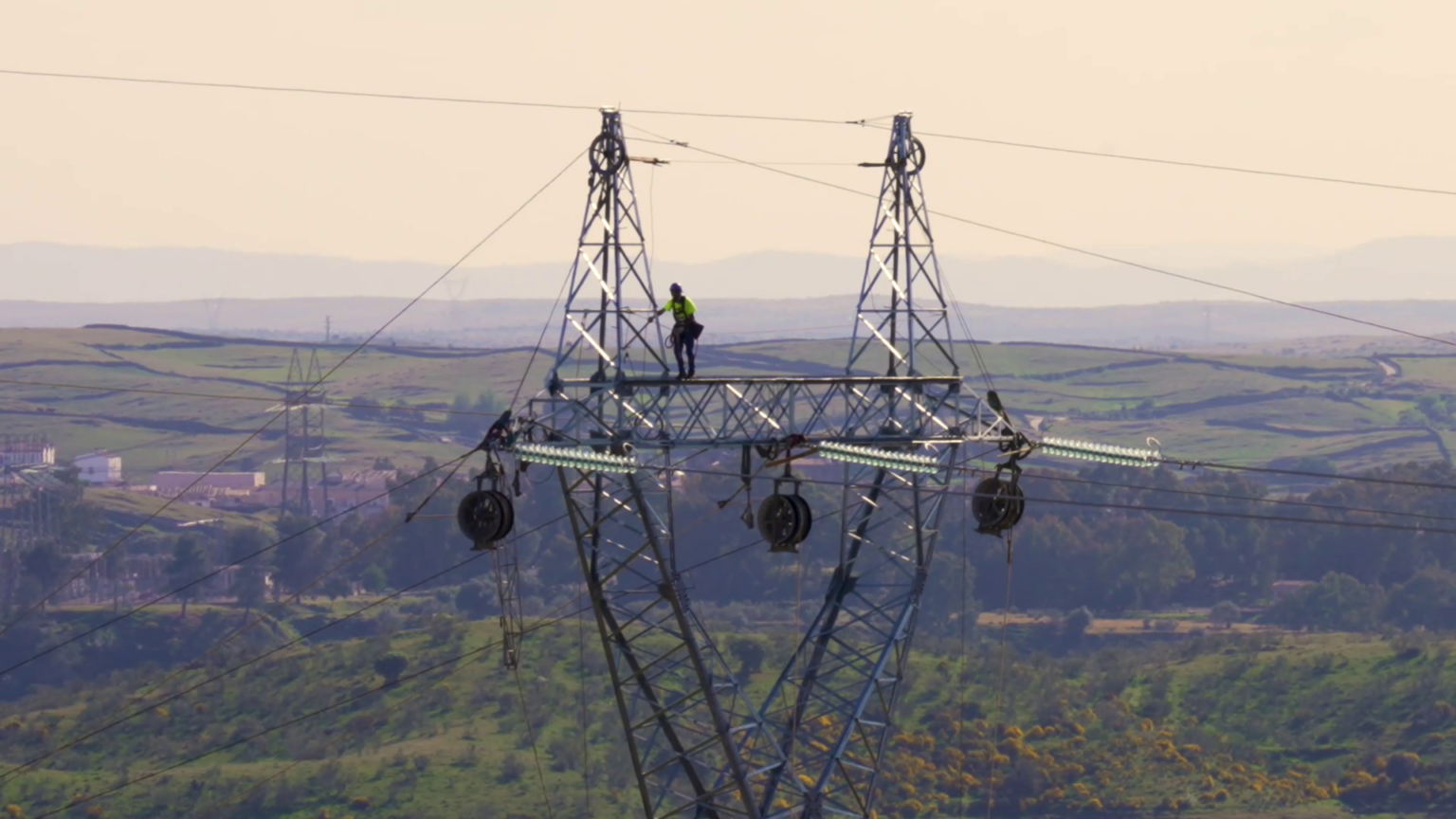 Two consortiums battle over 3GW Chilean power line tender - PV Tech