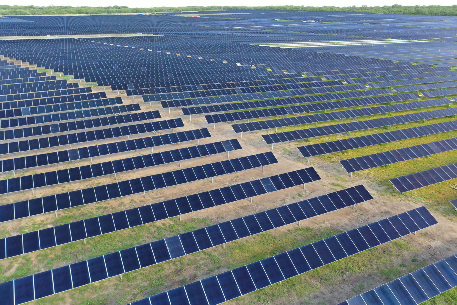 California ISO has 80GW of solar and 148GW of storage in its queue ...