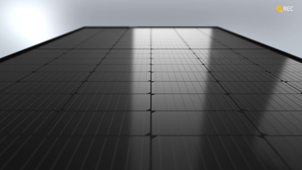 Reliance Industries begins production of new rooftop module