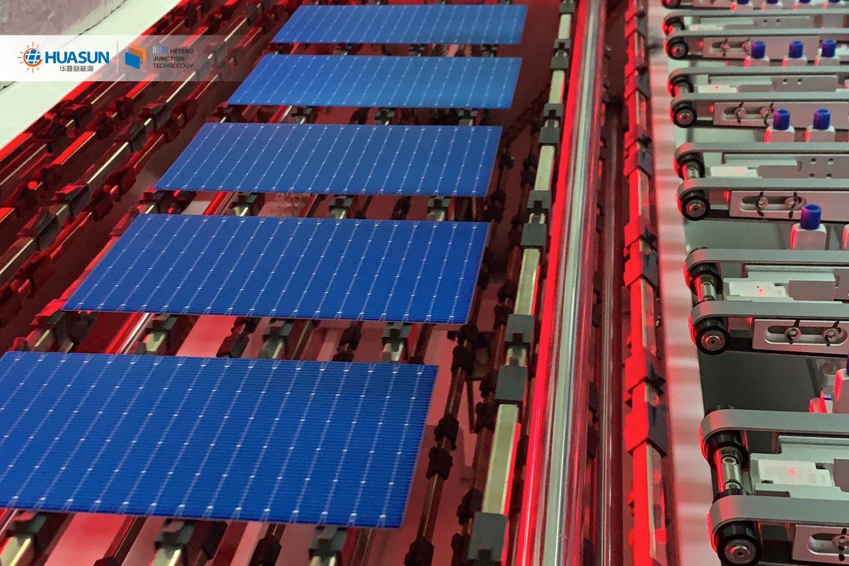 Huasun secures 1.2GW G12R rectangular HJT solar cells supply