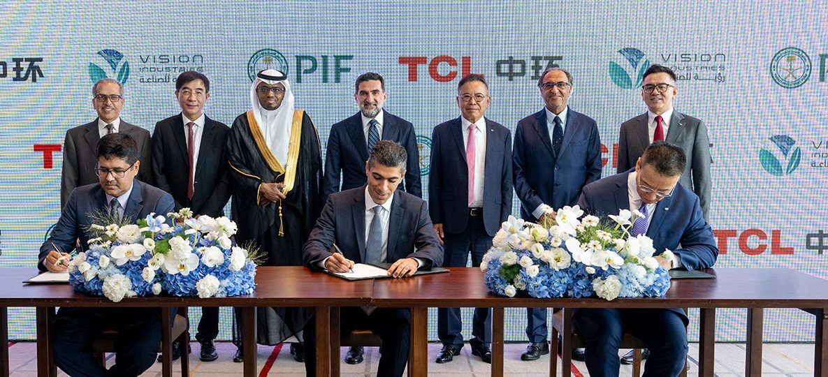 Saudi Arabia signs deals for 30GW domestic solar PV manufacturing - PV Tech