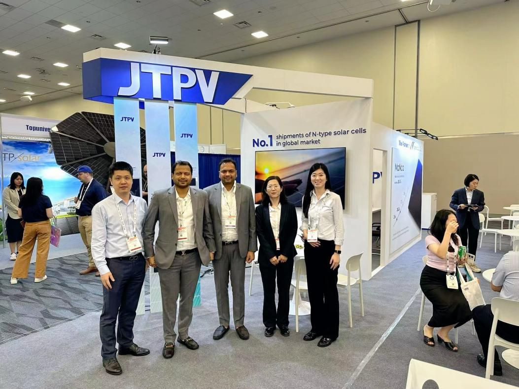 JTPV showcases N-type solar cells at RE+ 2024 - PV Tech