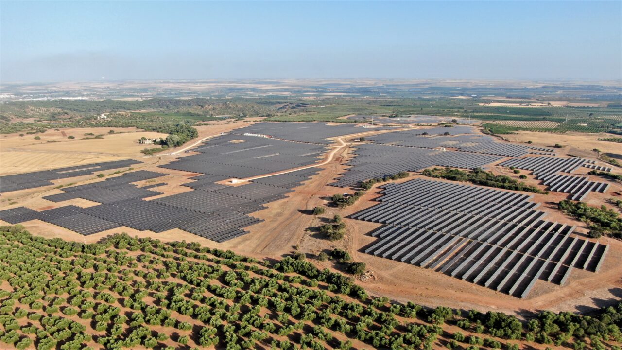 Spain: Solar Steel and Solarig sign 62MW tracker supply deal