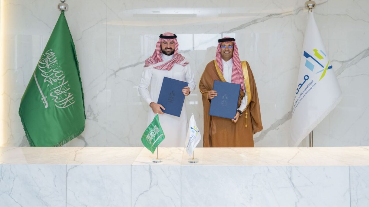 Desert Technologies to build 5GW solar cells and modules plant in Saudi ...