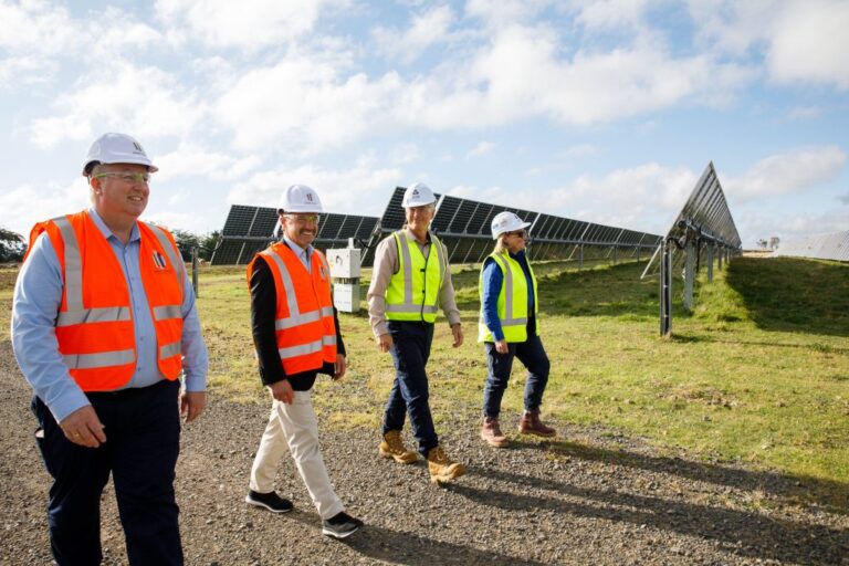 Construction begins on BESS at 720MW solar plant in Australia - PV Tech