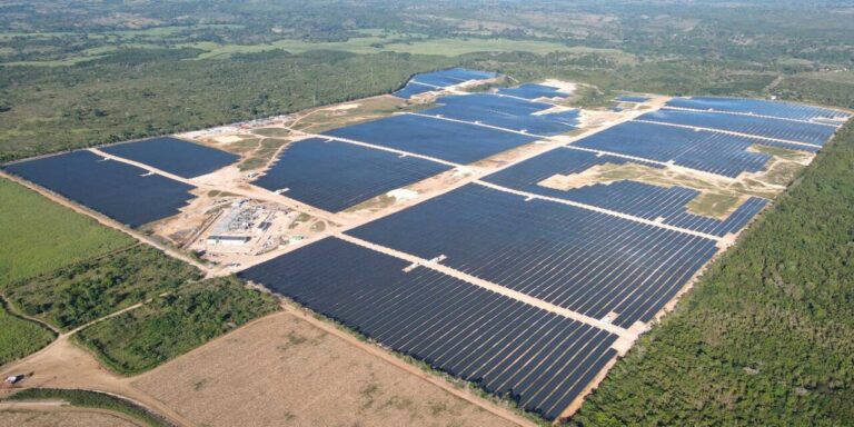 Acciona Energía brings online 162MW biggest solar plant in the ...