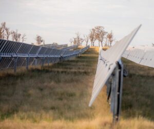 Flow Power signs offtake deal with 400MW Stubbo project in NSW - PV Tech