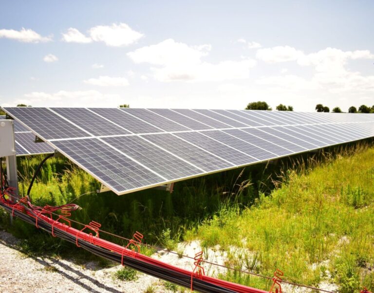 Voltage Energy on the implementation of virtual reality and the ...