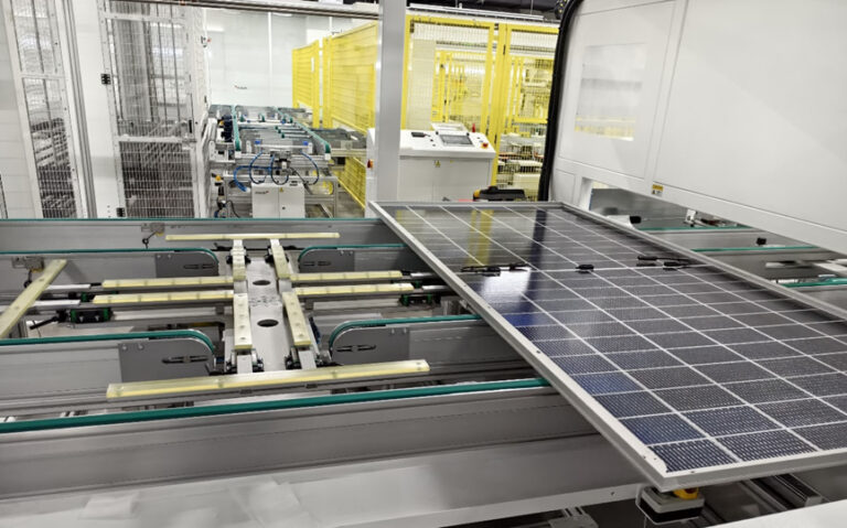 Aiko launches ABC modules for utility-scale and residential sectors ...